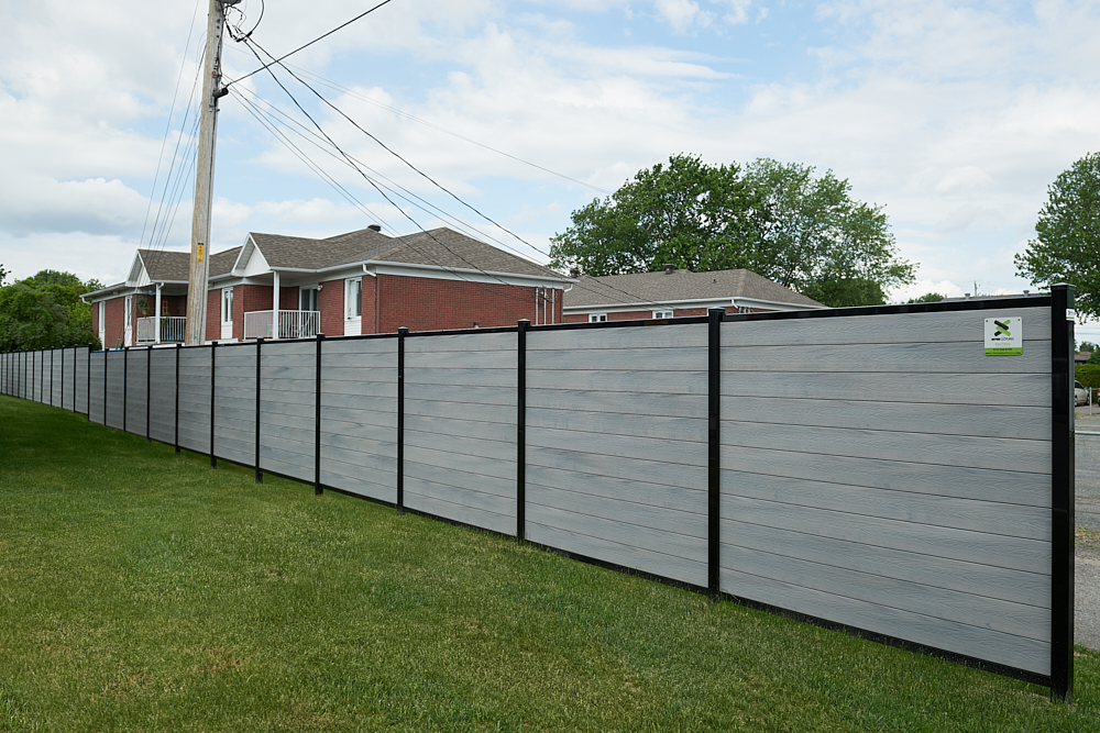 Intimité & Hybride - Commercial | Uni Clôtures Bois-Francs